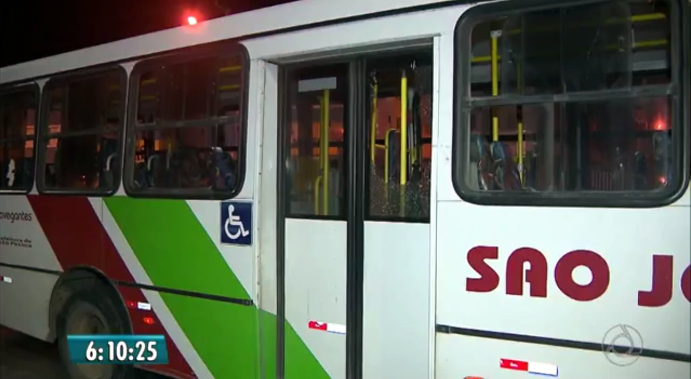captura-de-tela-inteira-01042016-192808-bmp-1 - Ônibus & Transporte