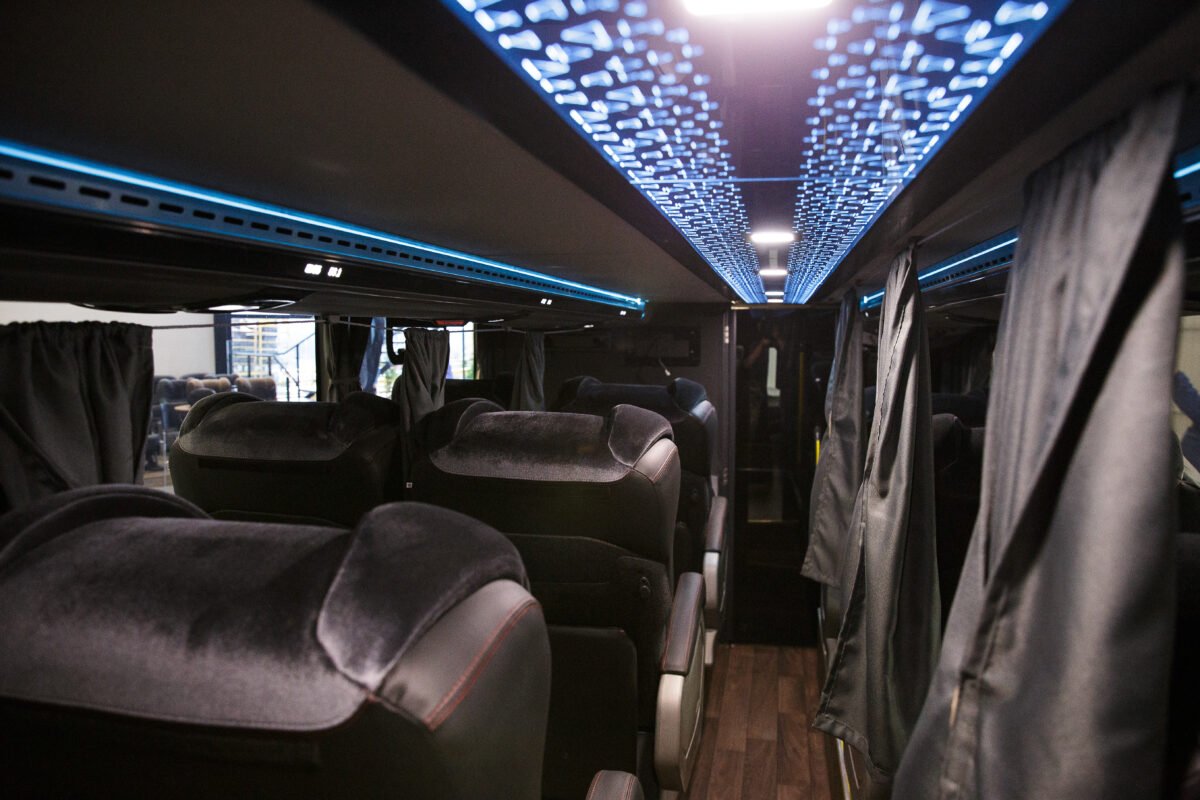 Pevidor traz mais um Paradiso G8 1800 Double Decker - Ônibus & Transporte