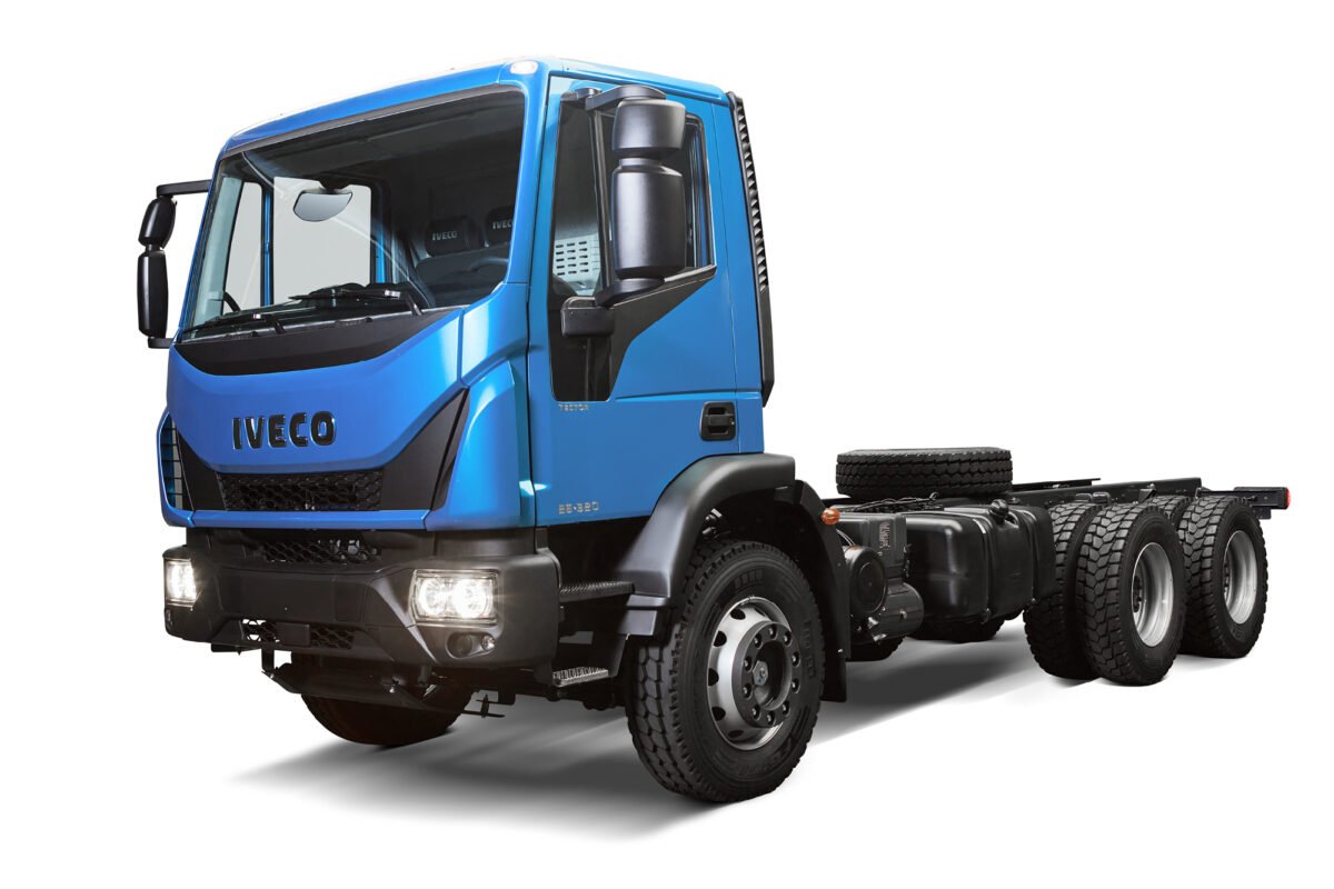 Iveco apresenta linha Tector Euro VI e versão movida a gás da gama mais ...