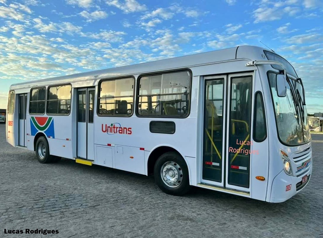 Unitrans inclui Mega Plus na frota - Ônibus & Transporte
