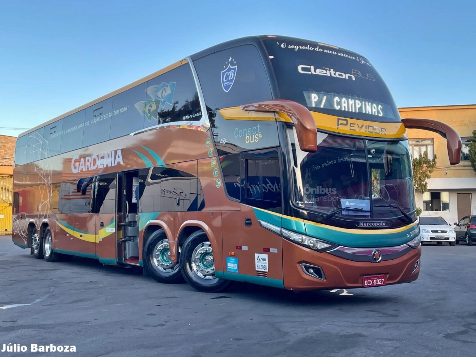 Conheça um dos Double Decker que a Cleiton Bus e Pevidor ...