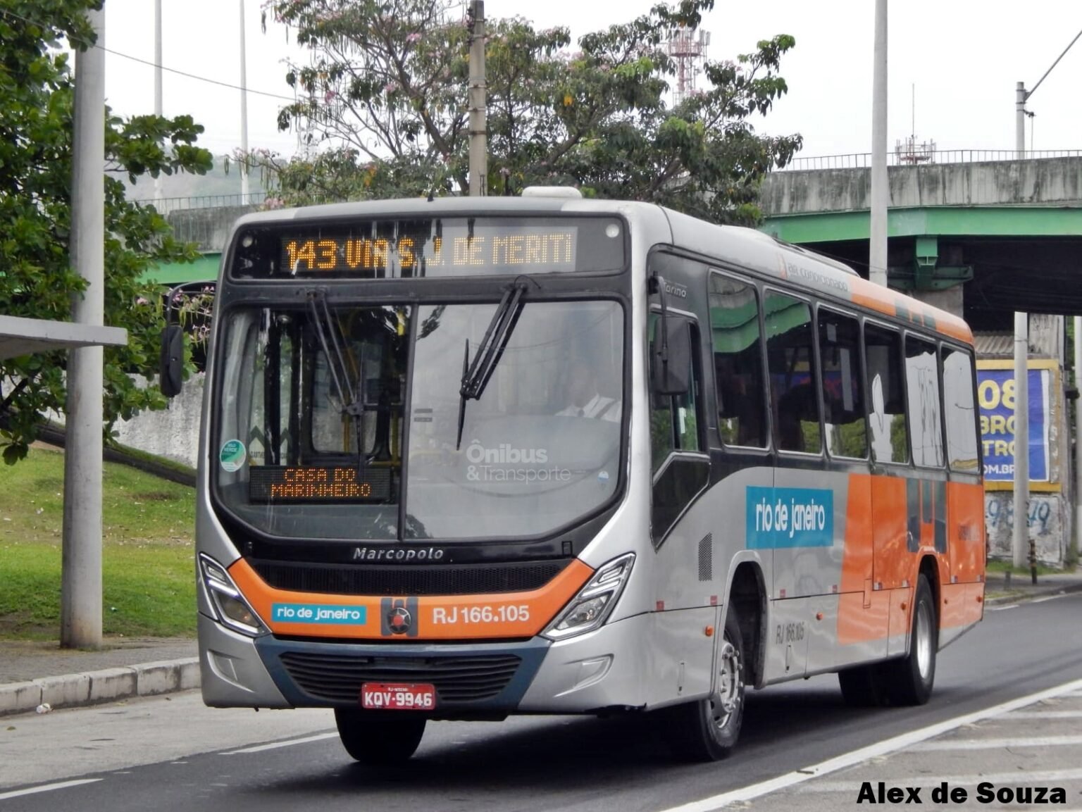 Ônibus da Rio Minho surgem adesivados com o nome da Rio de Janeiro ...