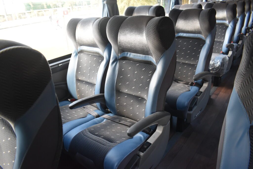 SC Minas moderniza frota com dez novos ônibus do modelo Vissta Buss 365 ...